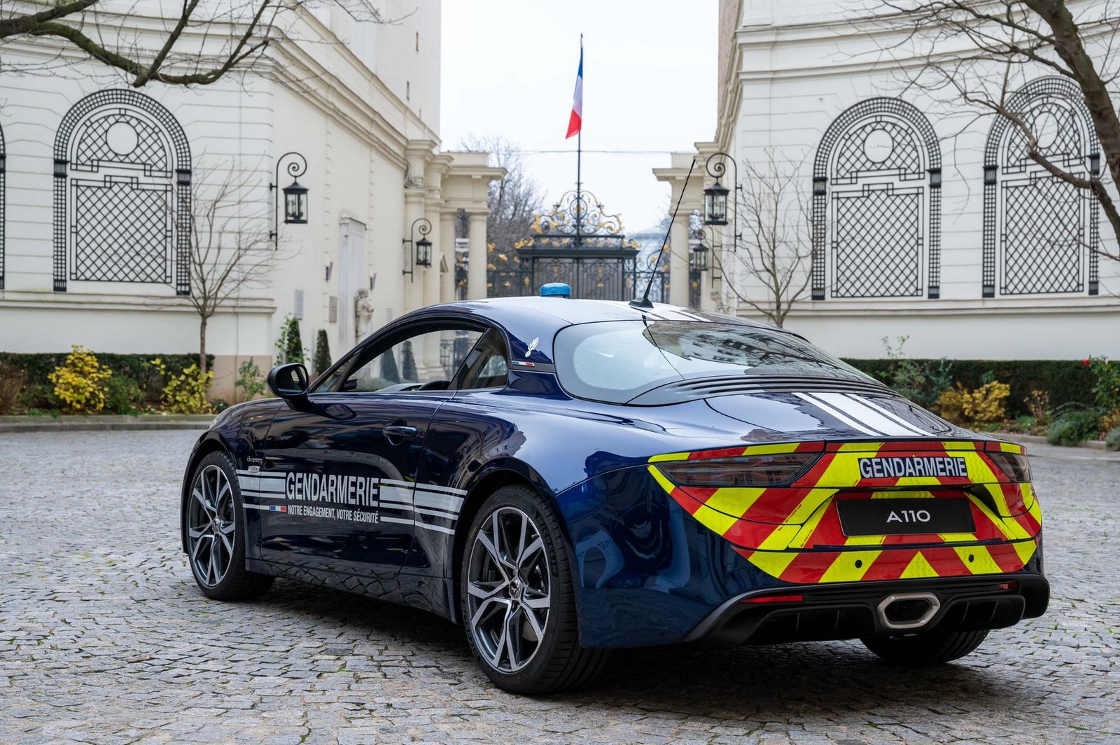 Alpine-A110-French-Police-14 | Autoprove.it